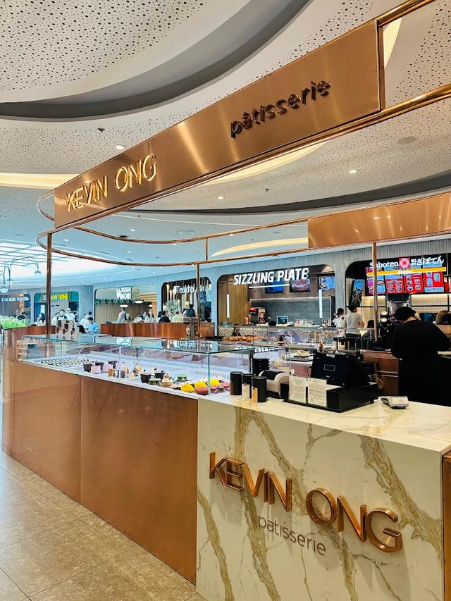 Kevin Ong Patisserie (KIOSK) - French in Fort Bonifacio BGC Metro ...