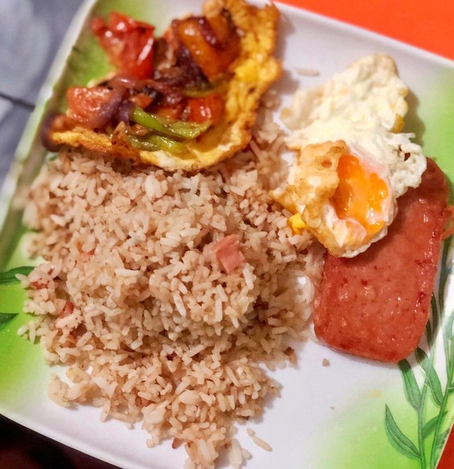 Makisilog Food Hub - Filipino in Project 5 Metro Manila | OpenRice ...