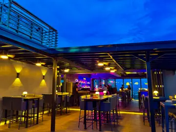 O2 Rooftop Bar - Multi-Cuisine in Fort Bonifacio BGC Metro Manila ...
